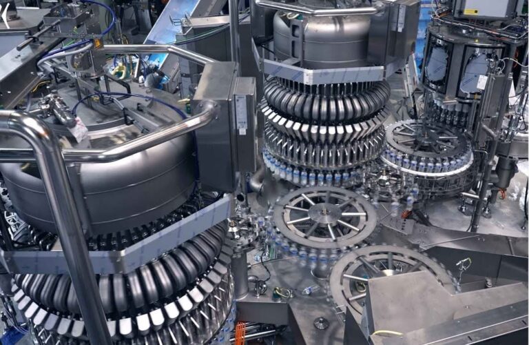 Com avanços do ErgoBloc L, Krones estabelece novo benchmark em ...